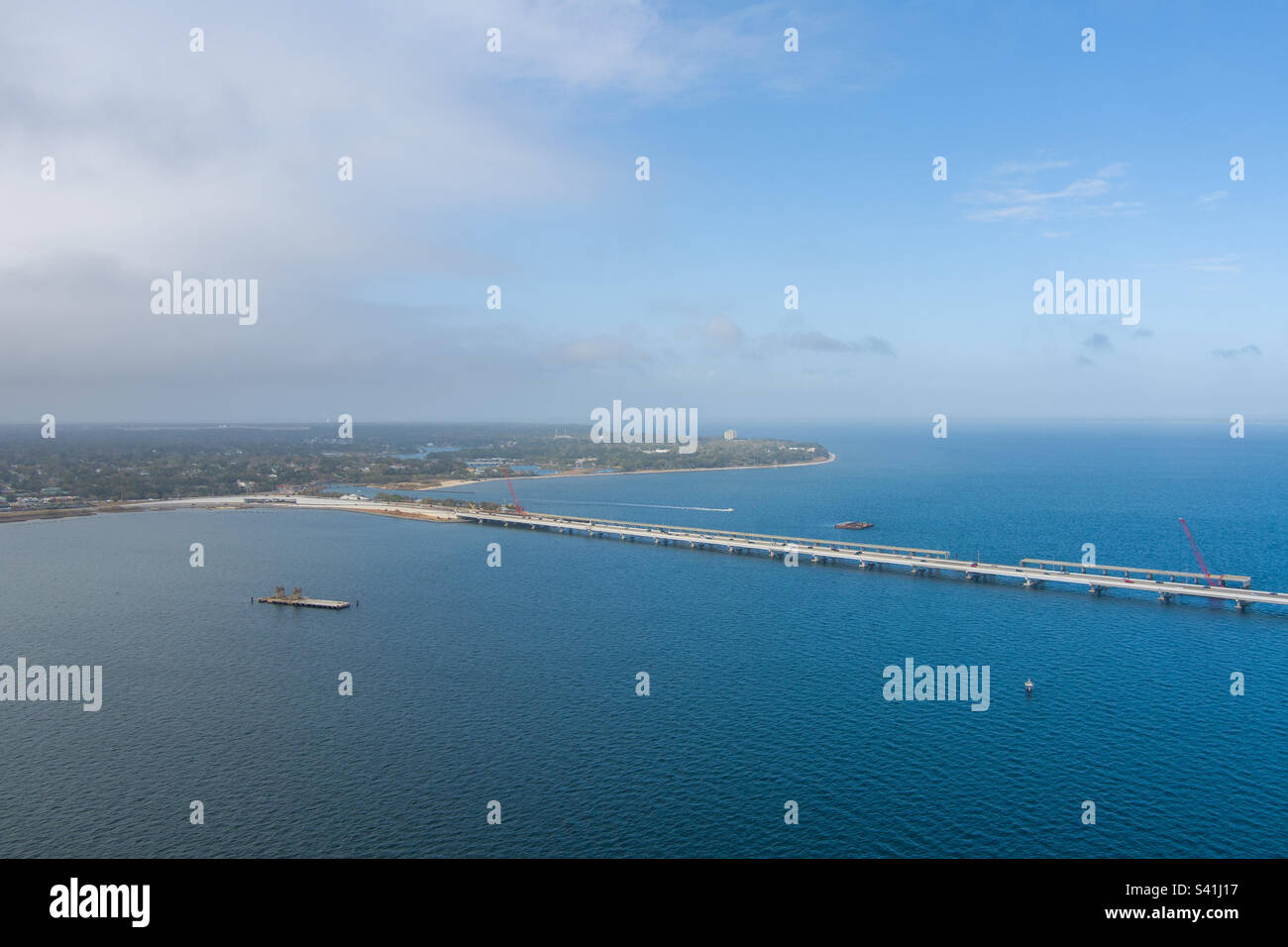 Florida spring break beach hi-res stock photography and images - Alamy
