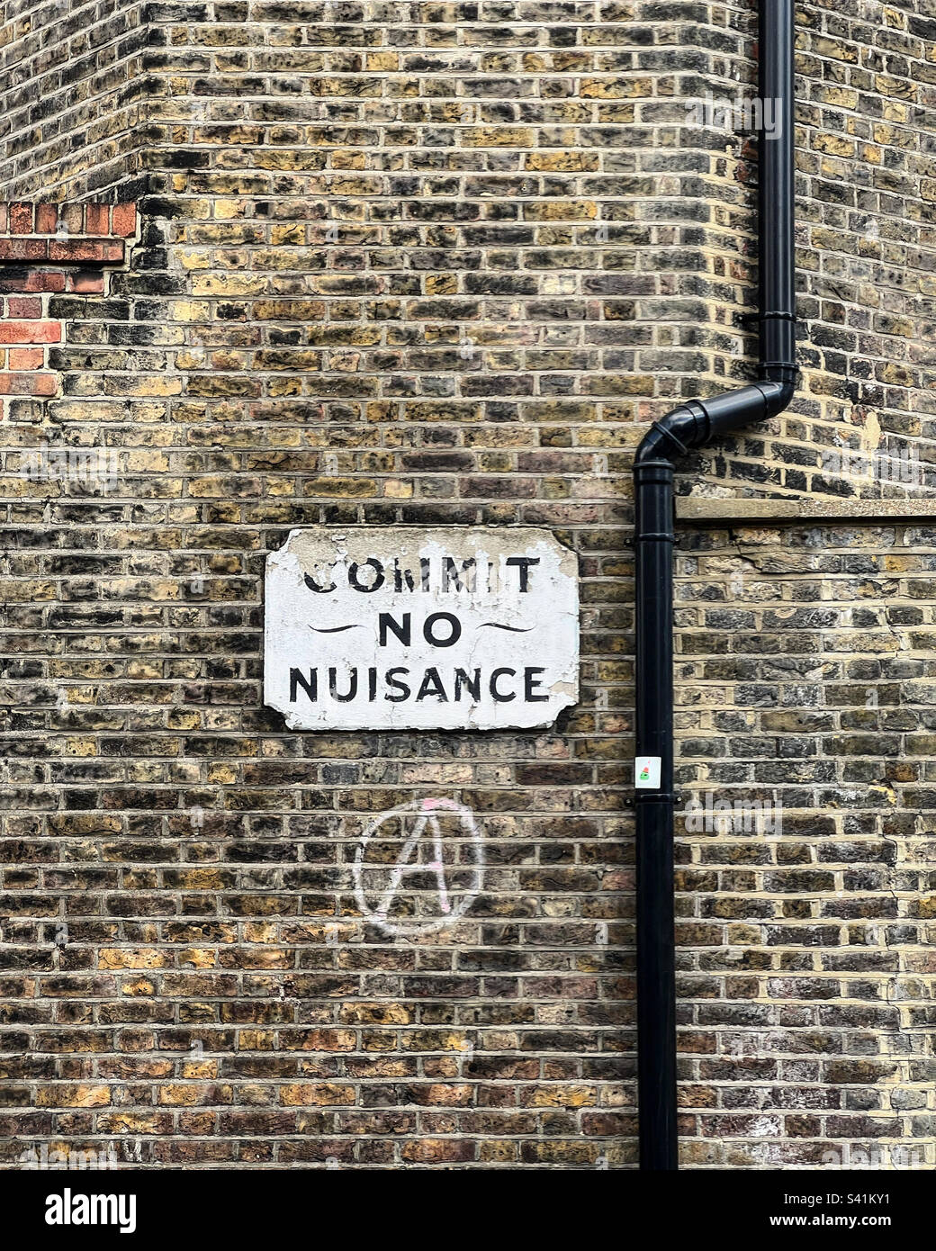 Ghost sign hi-res stock photography and images - Alamy