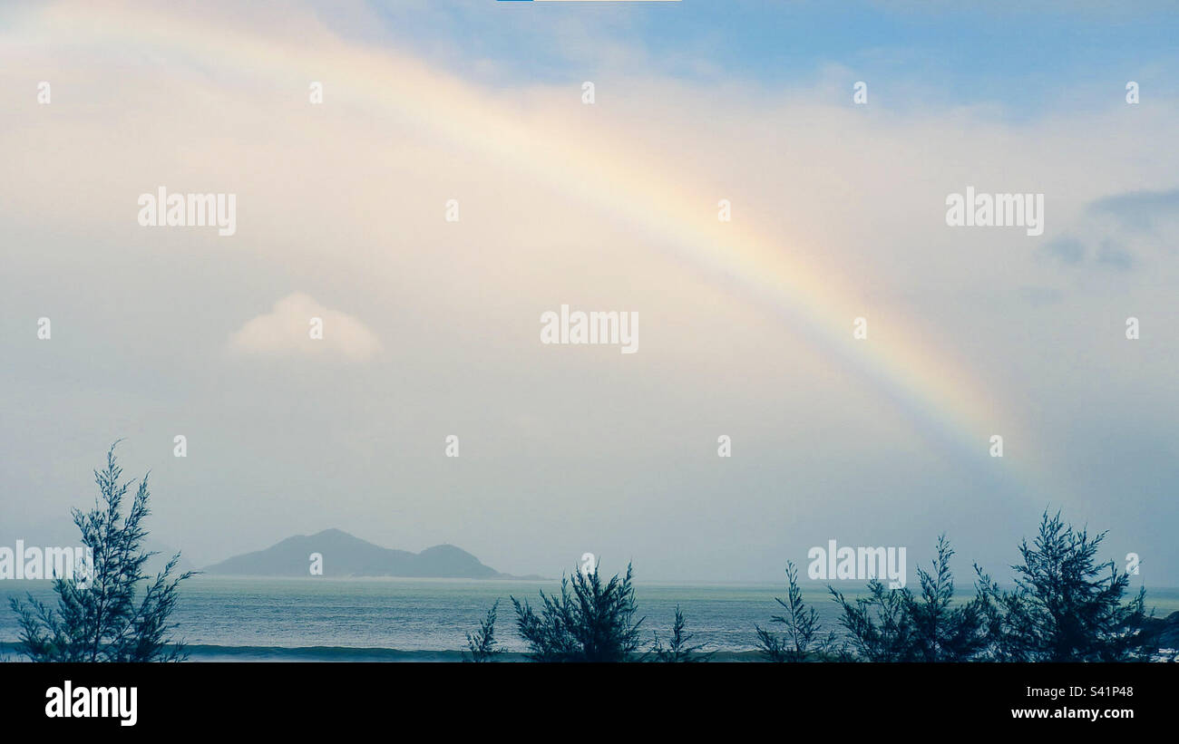 Rainbow and sea hi-res stock photography and images - Alamy