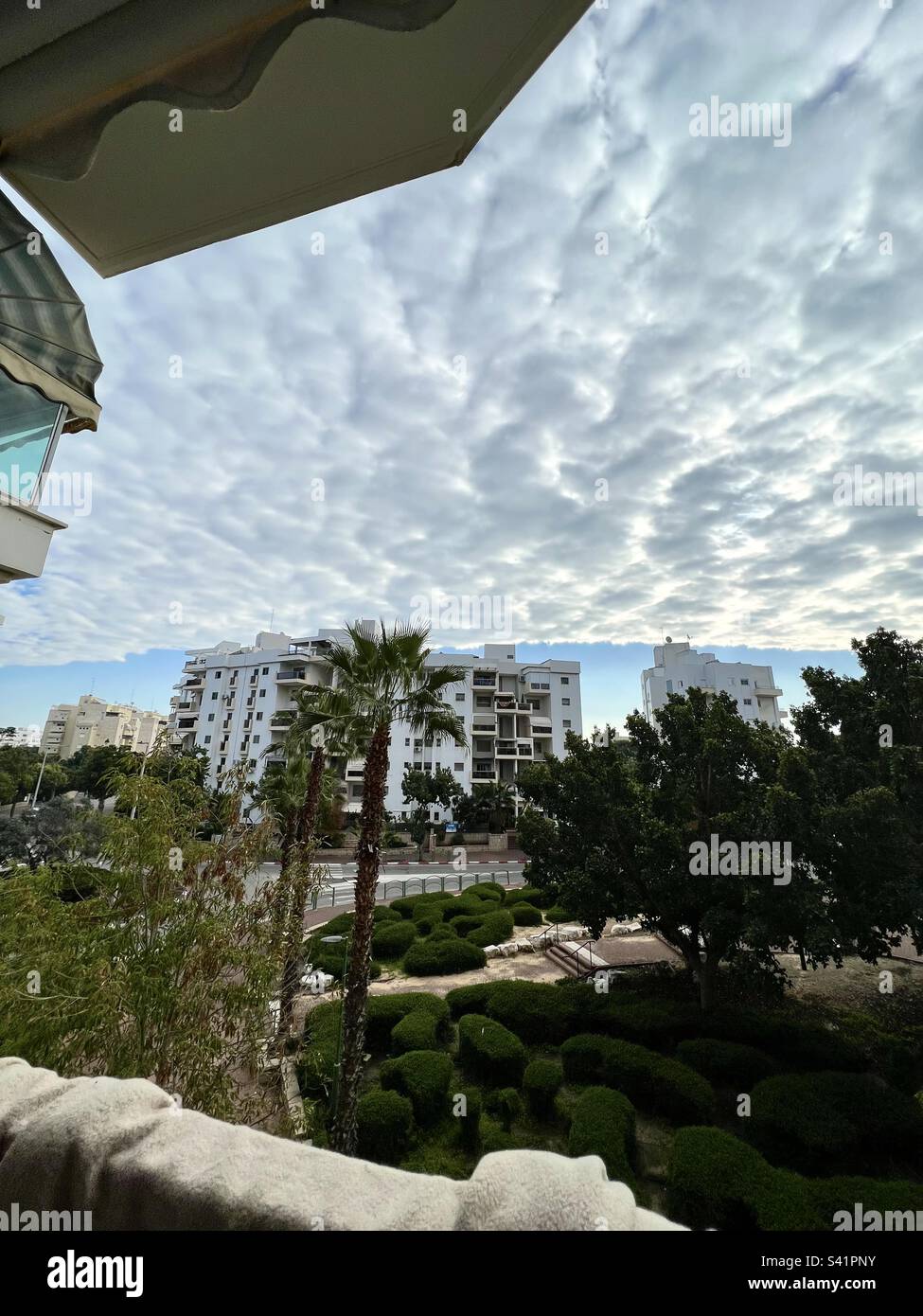 Rare view hi-res stock photography and images - Alamy