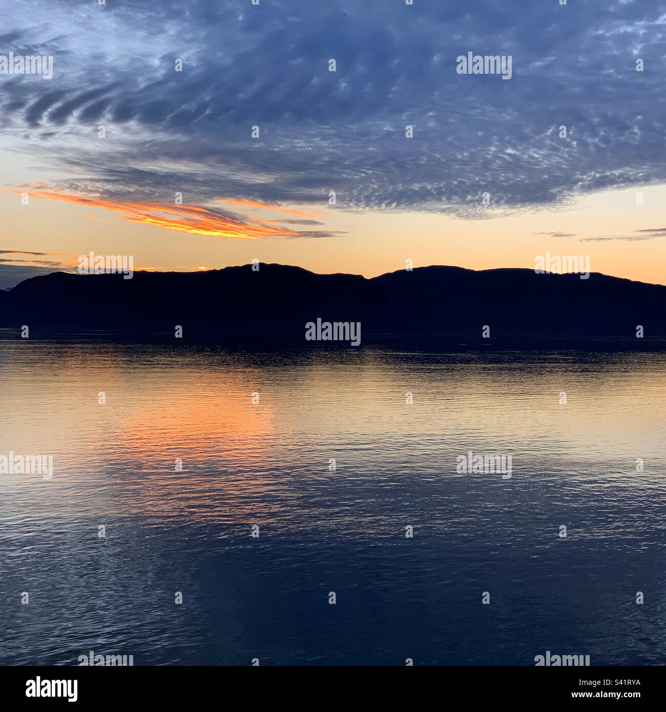 Southeastern alaska sunset hi-res stock photography and images - Alamy