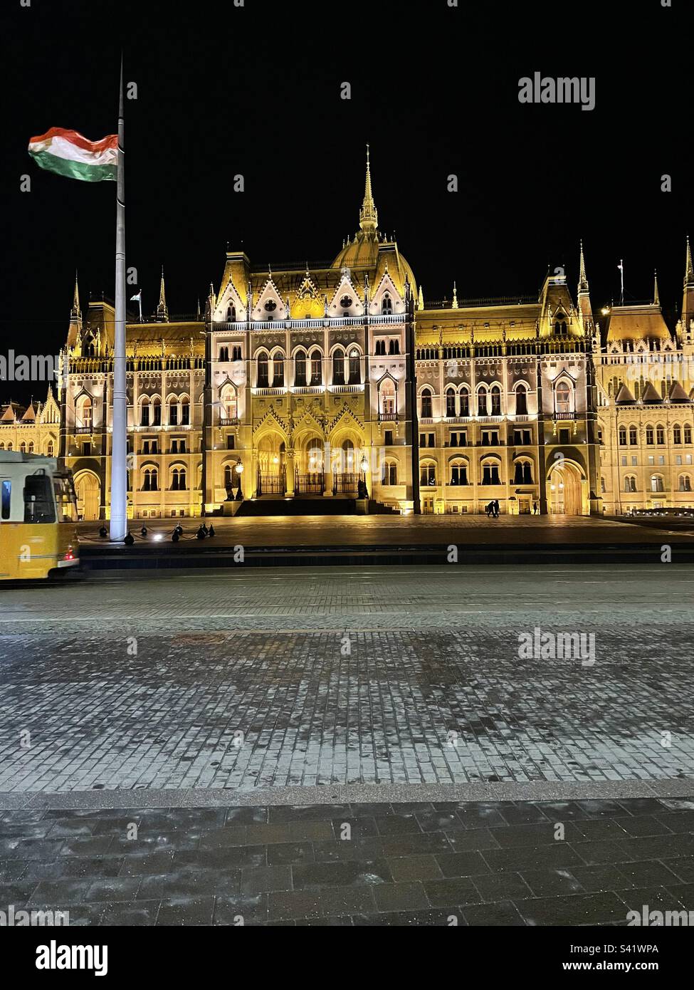 Parliament building with hungarian flag hi-res stock photography and ...