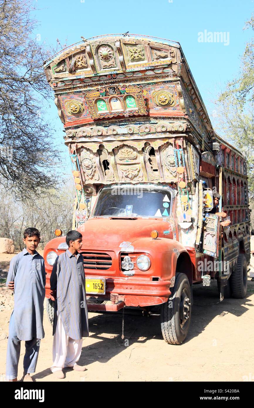 Pakistani truck art hi-res stock photography and images - Alamy