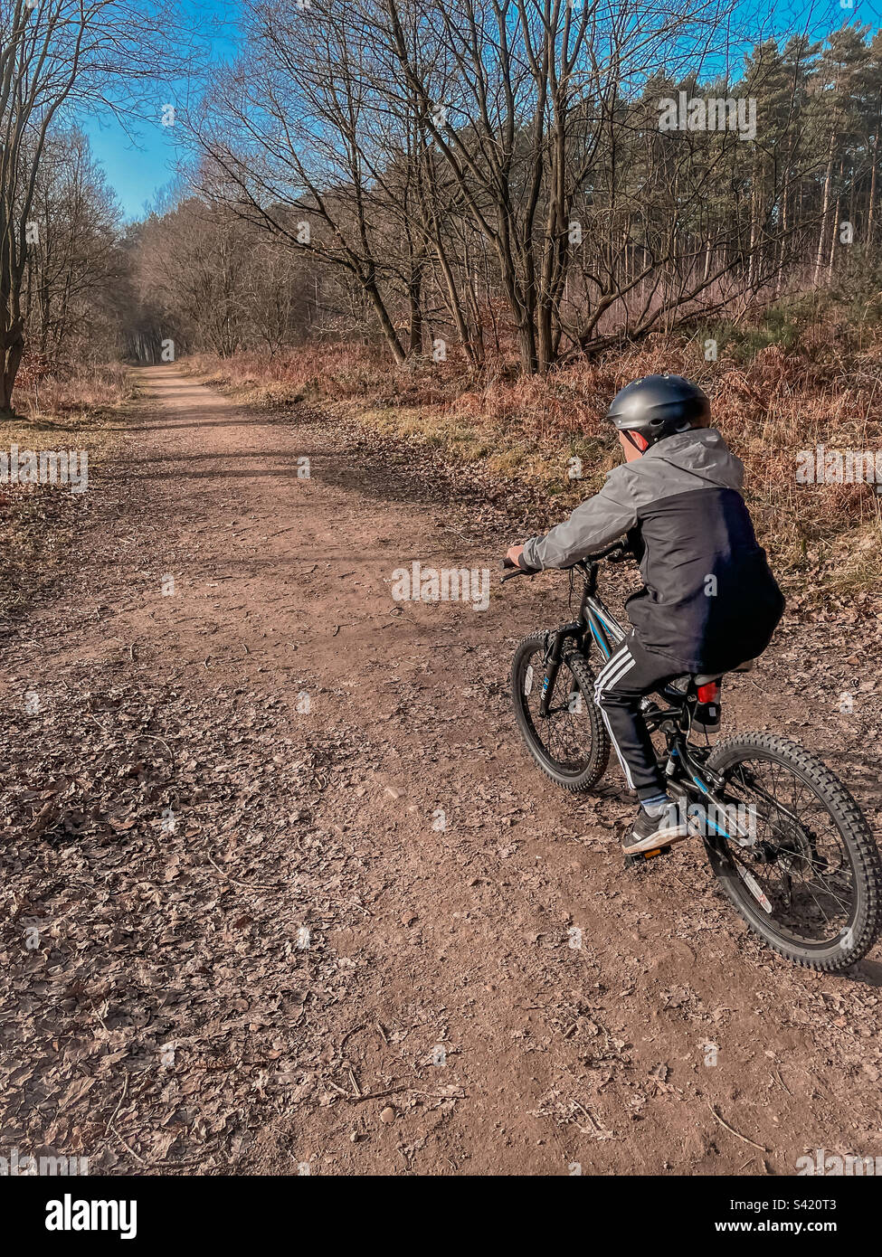 Bike scenery hi-res stock photography and images - Alamy