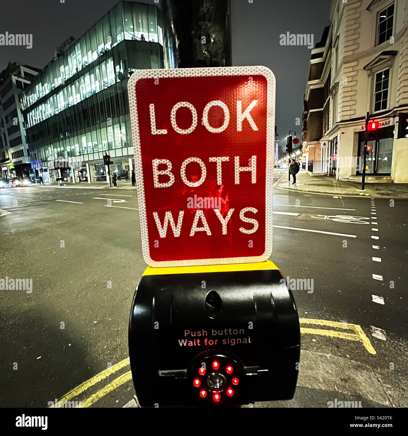 Traffic signal Look both ways sign London Bloomsbury Stock Photo - Alamy