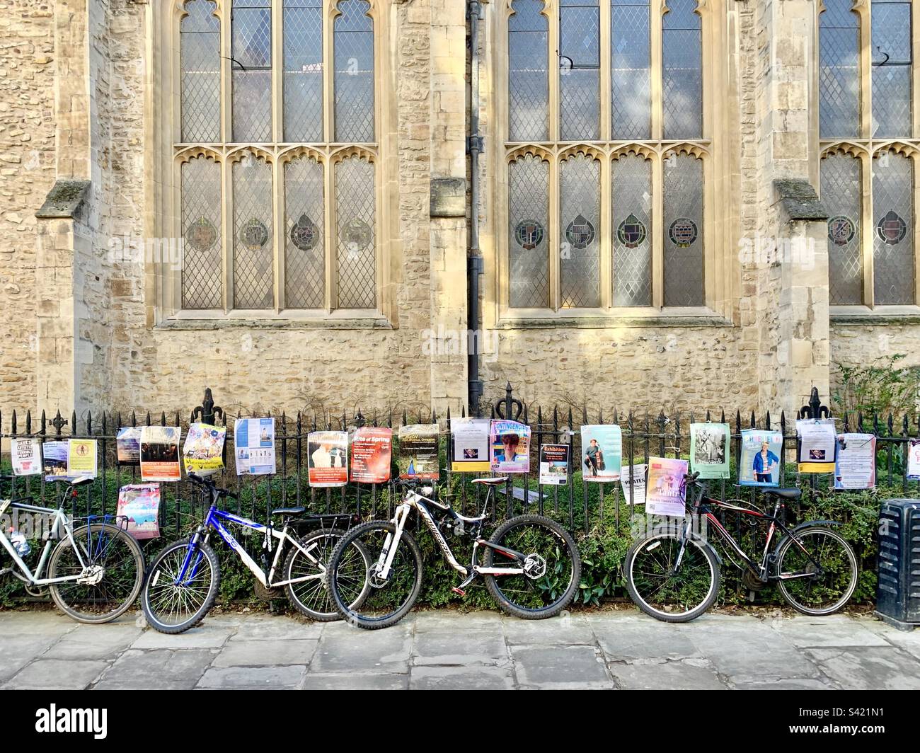 Cambridge student bikes hi-res stock photography and images - Alamy