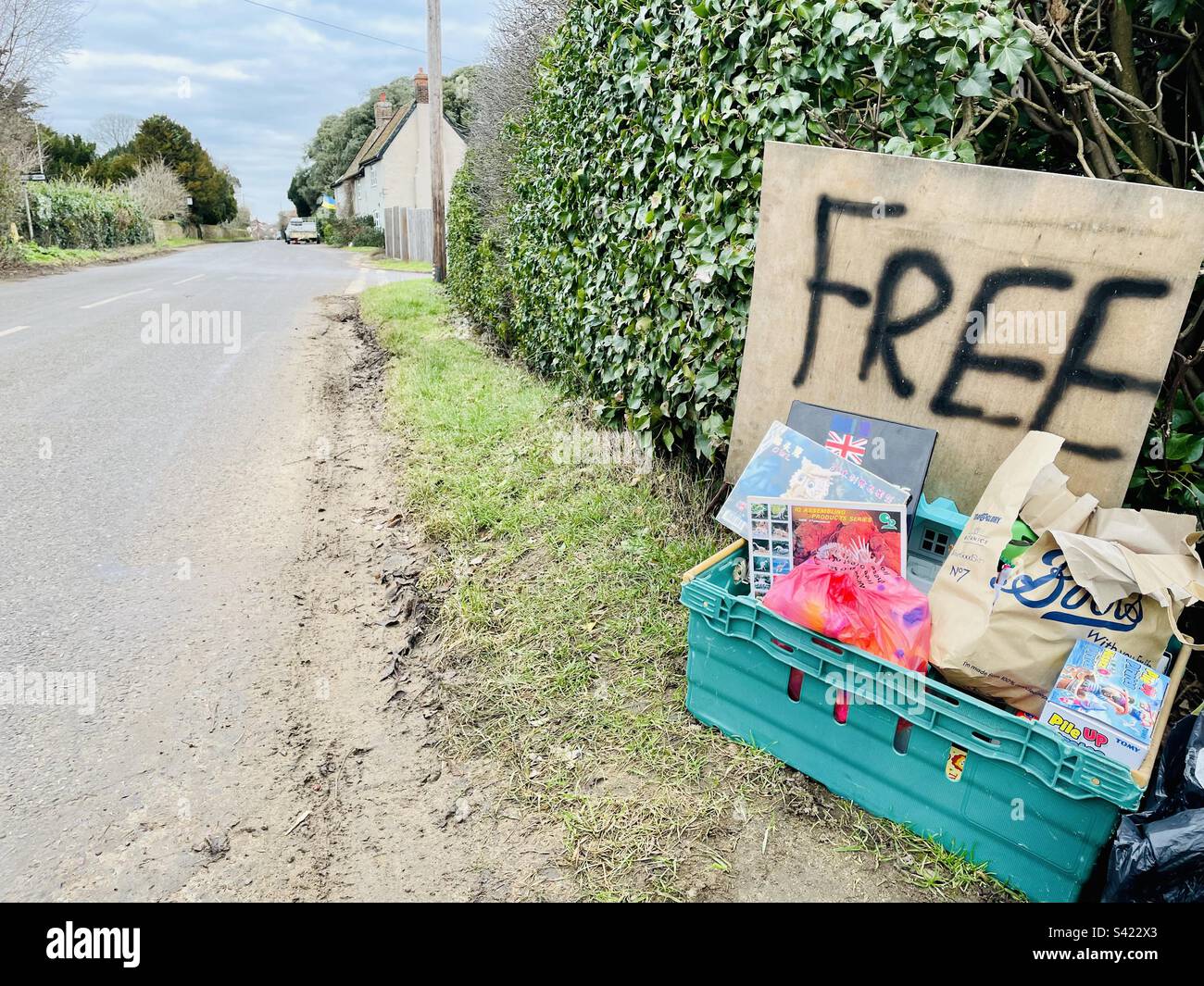 Items for free left on the roadside Stock Photo - Alamy
