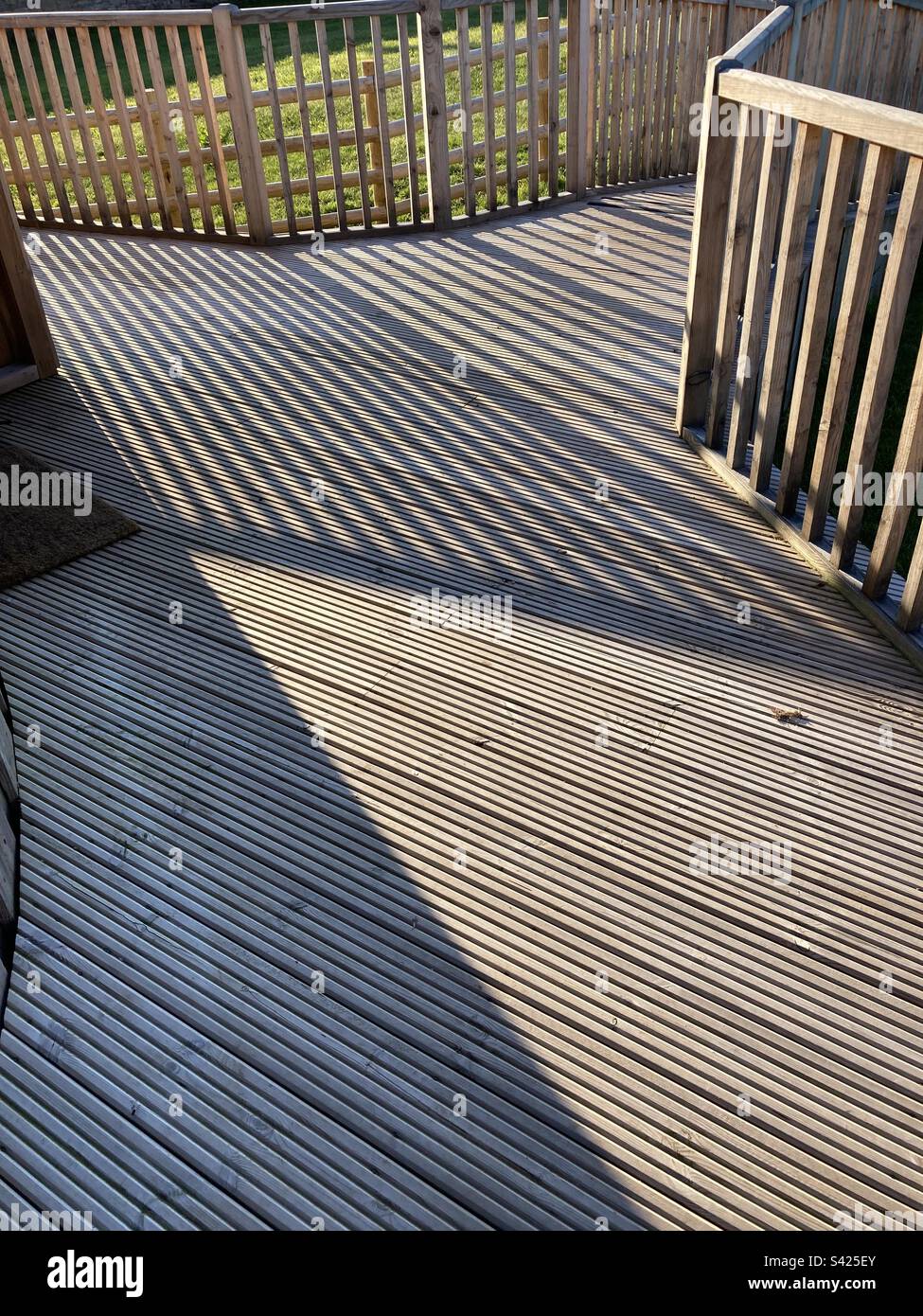 Cast across hi-res stock photography and images - Alamy