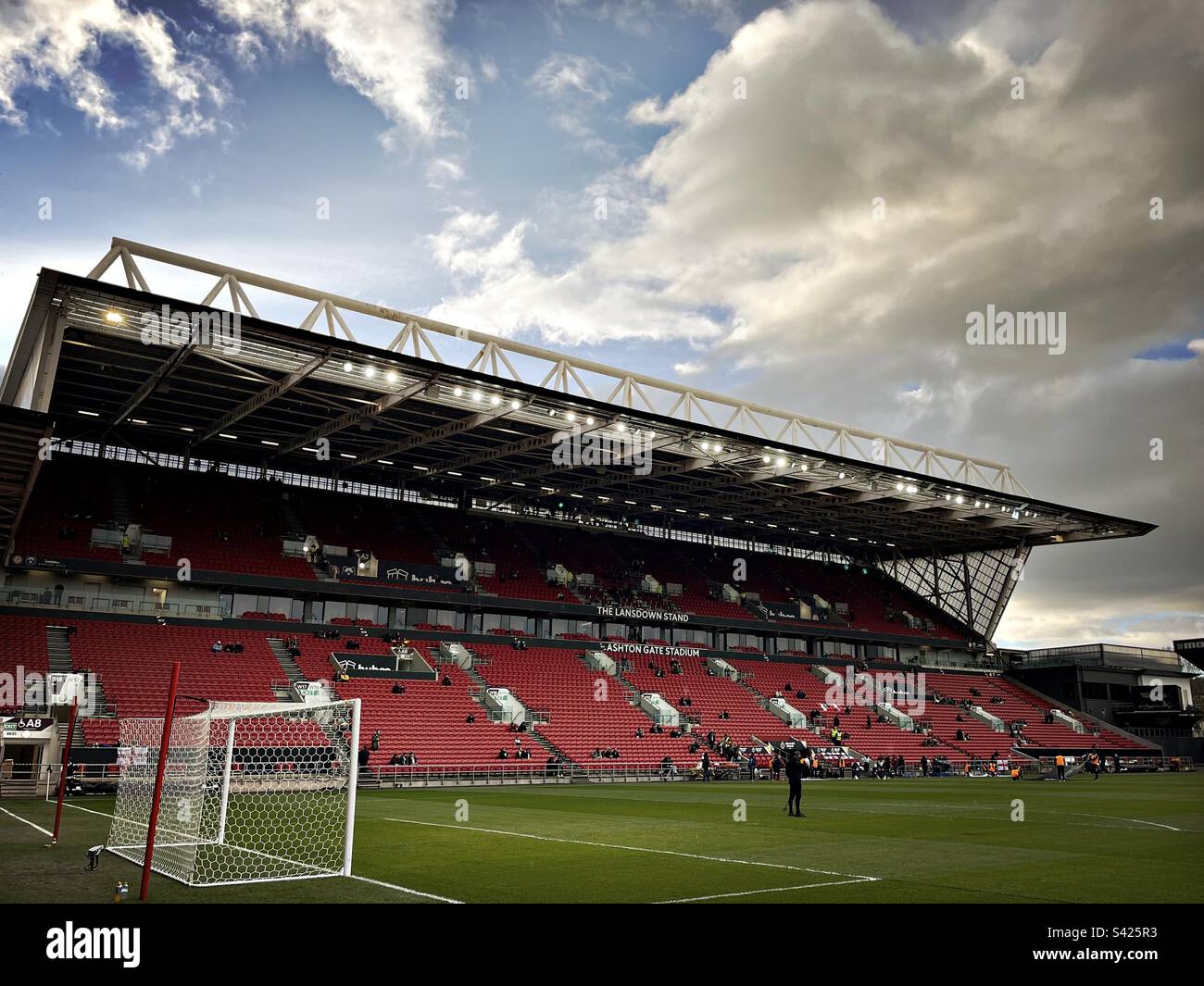 English second tier football hi-res stock photography and images - Alamy