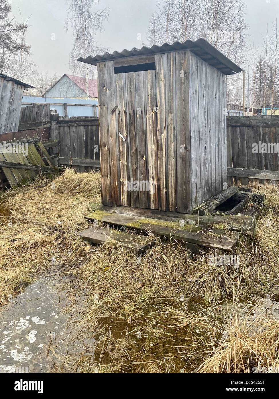 Village toilet hi-res stock photography and images - Alamy