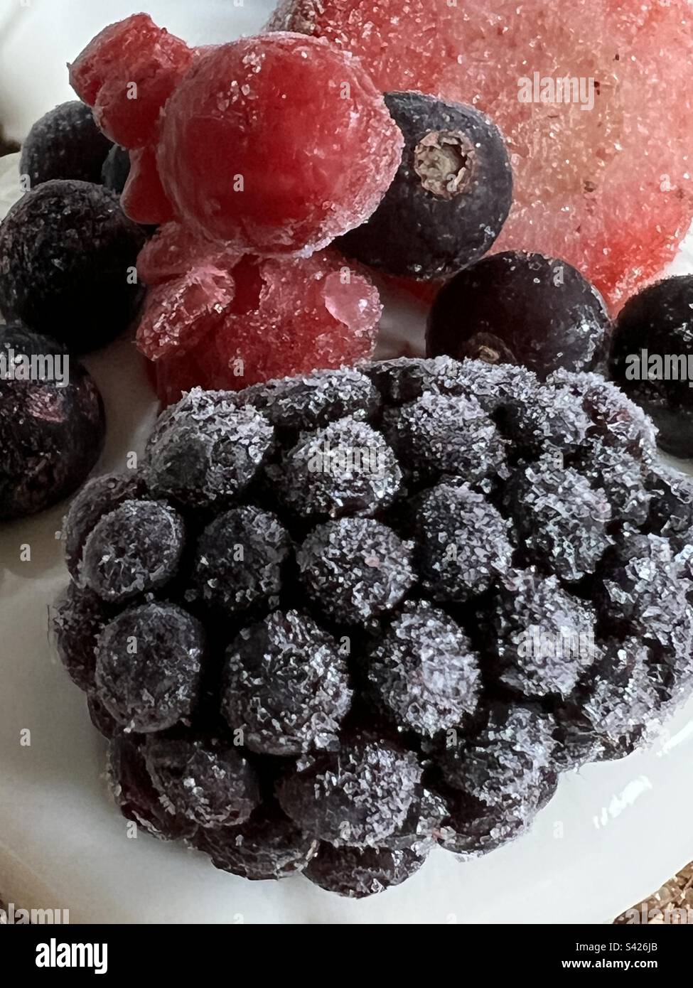Frozen berries hi-res stock photography and images - Alamy