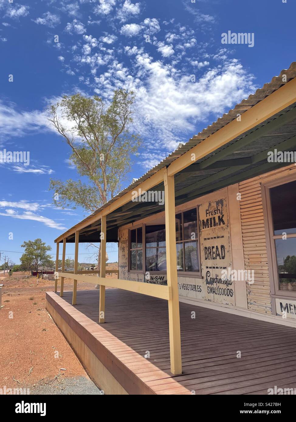 Village of bush hi-res stock photography and images - Alamy