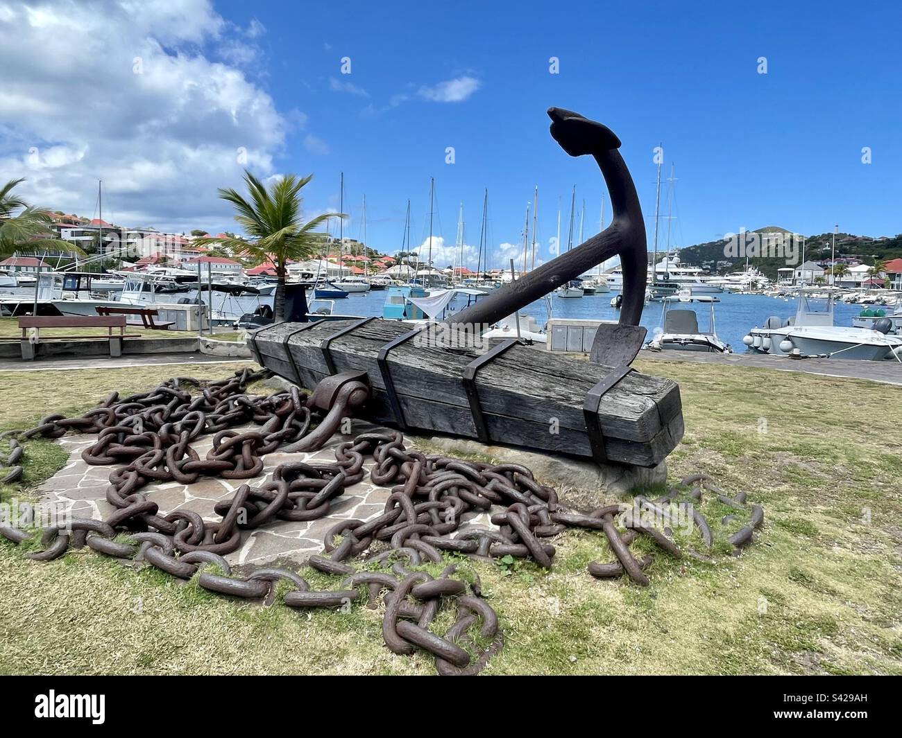 Anchor the caribbean hi-res stock photography and images - Alamy