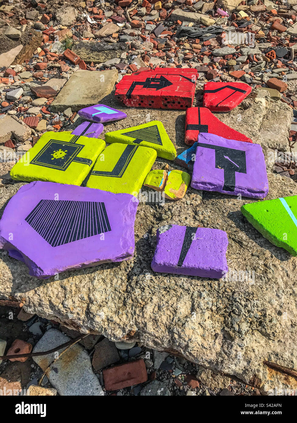 Strange coloured rocks on Blitz beach Stock Photo - Alamy