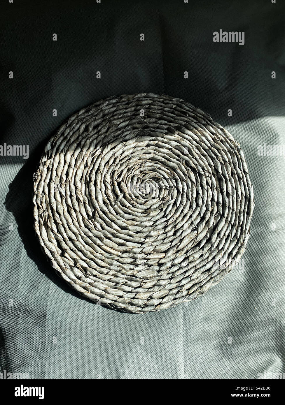 Shadow sun hi-res stock photography and images - Alamy