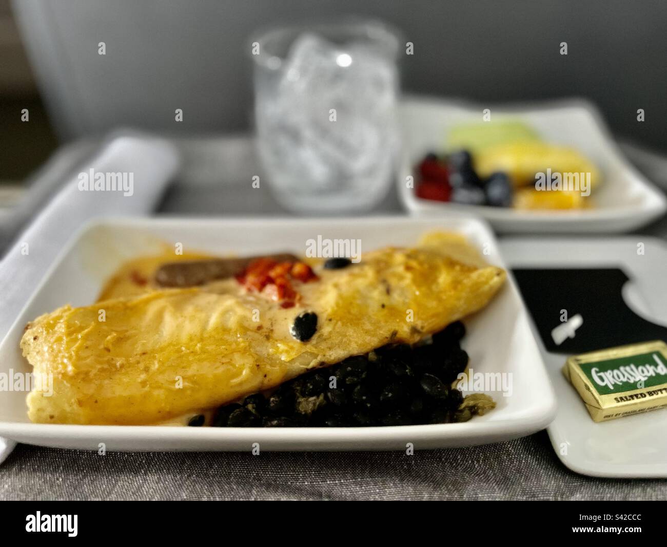 Plane first class hi-res stock photography and images - Alamy