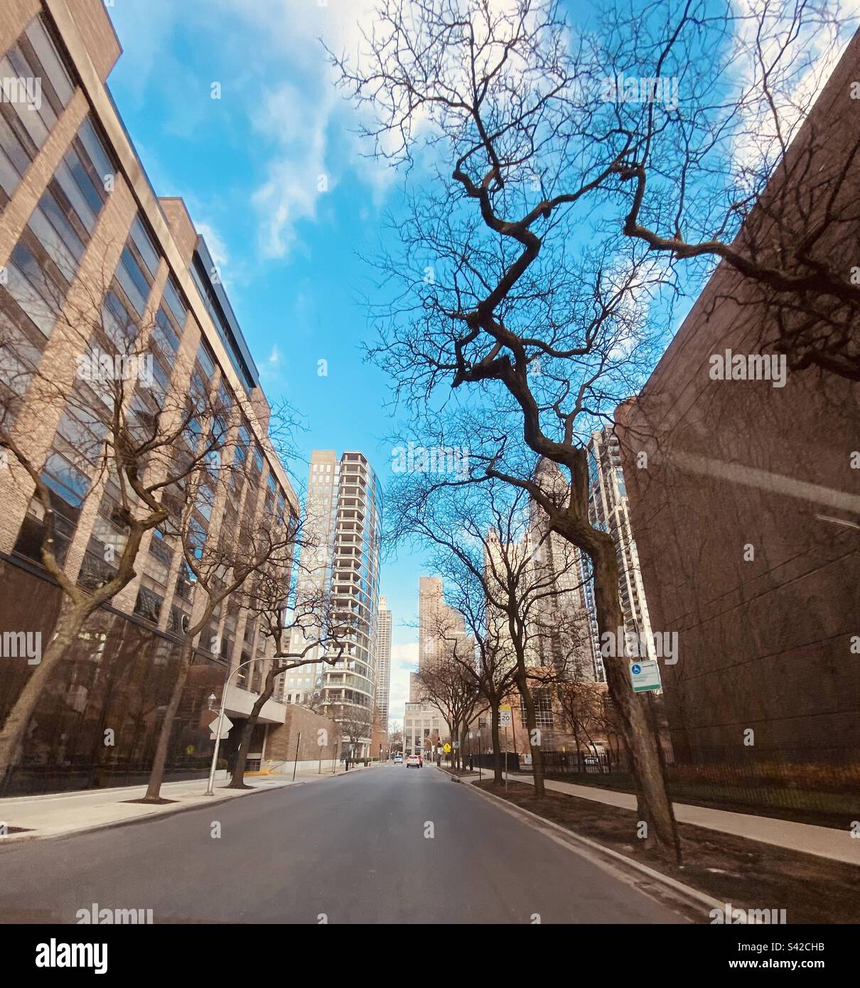North side downtown chicago hi-res stock photography and images - Alamy