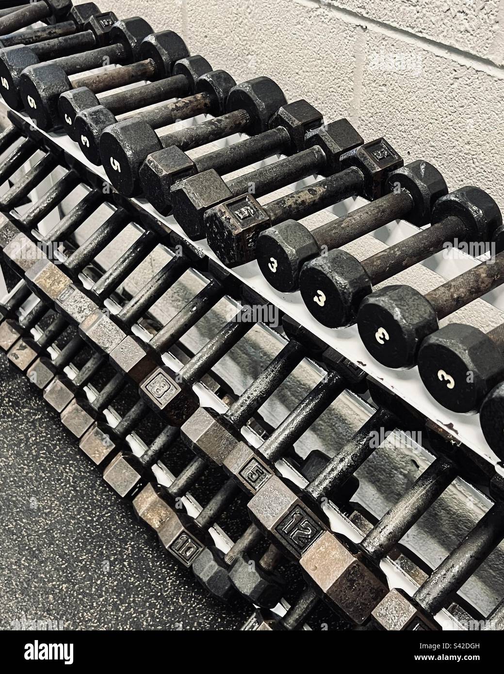Light weights hi-res stock photography and images - Alamy