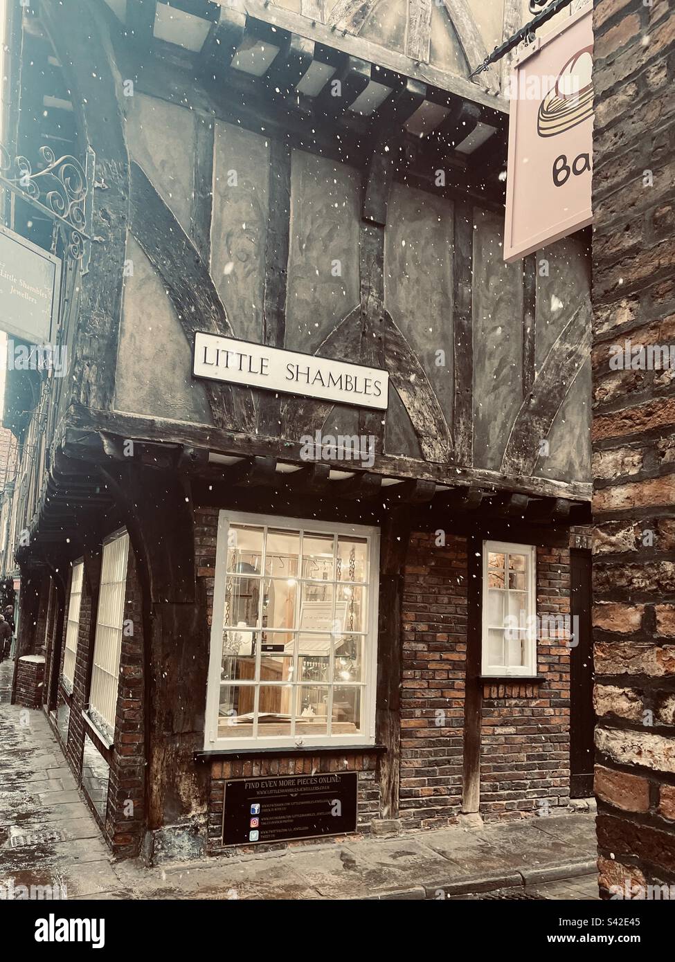 Little shambles hi-res stock photography and images - Alamy