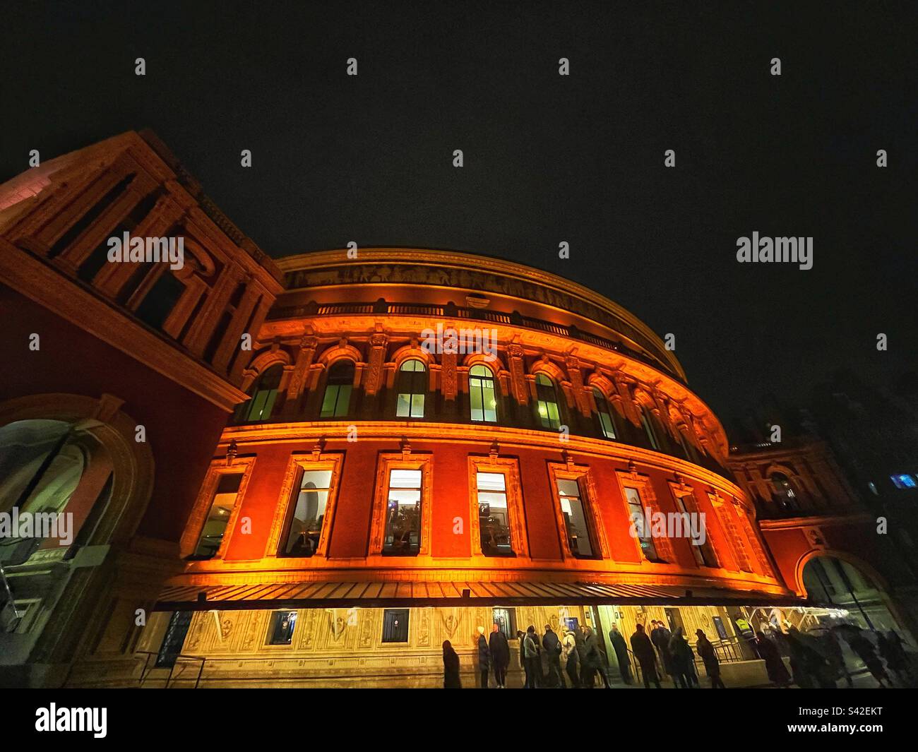 Queue at the Royal Albert Hall doors one onward at night. Historic ...