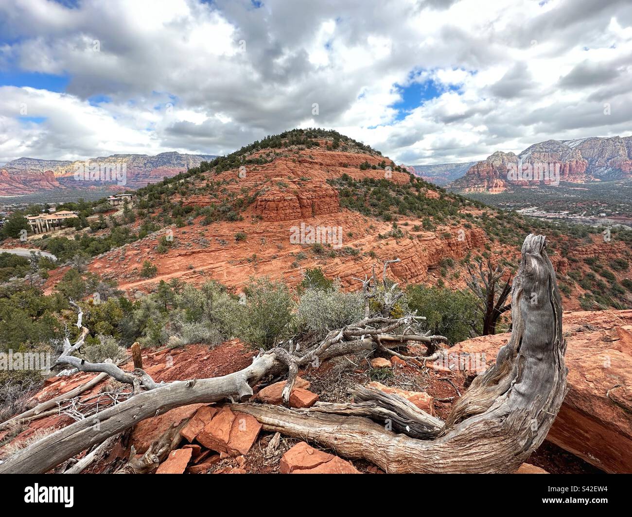 Red clay earth hi-res stock photography and images - Alamy