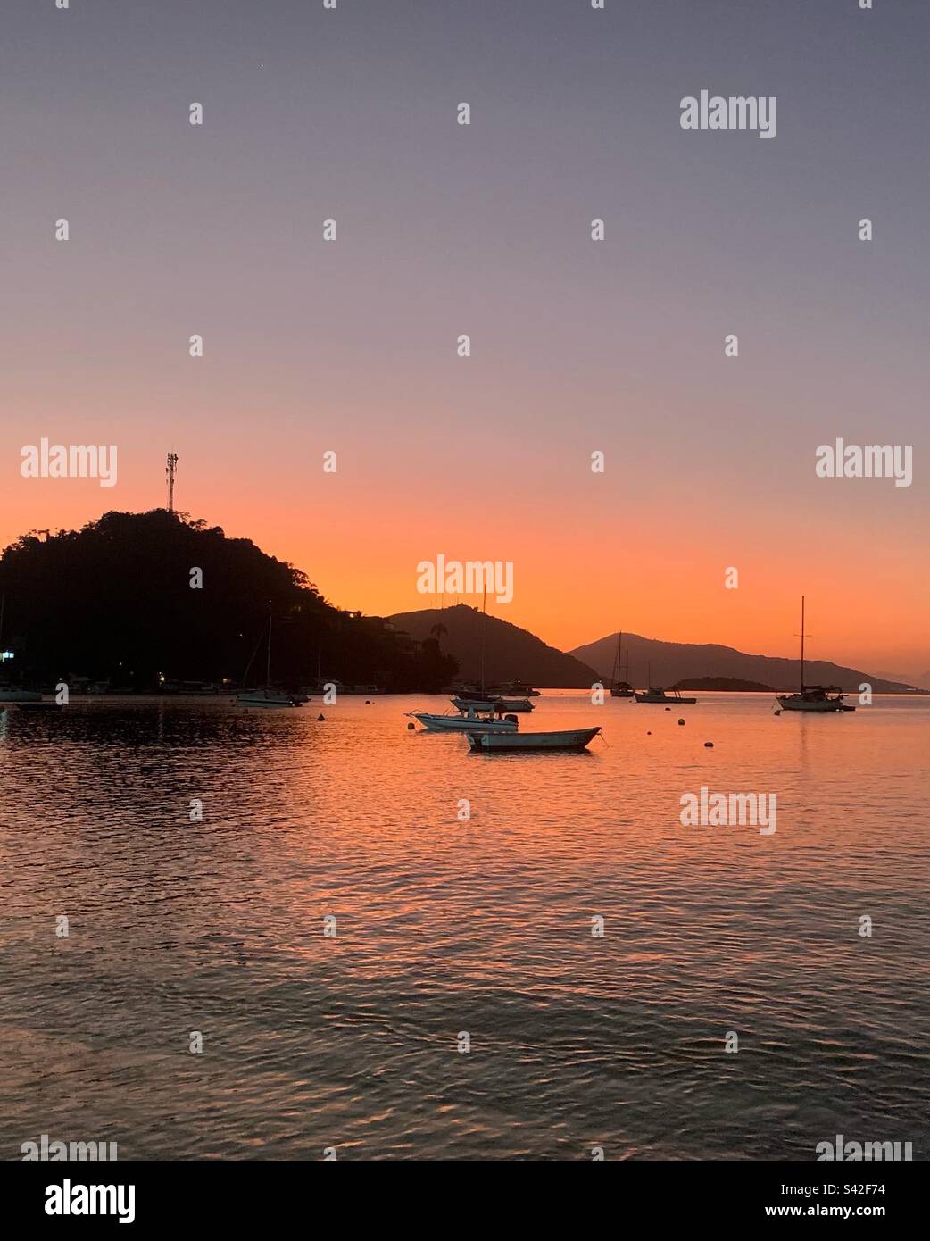 Sol e mar hi-res stock photography and images - Alamy