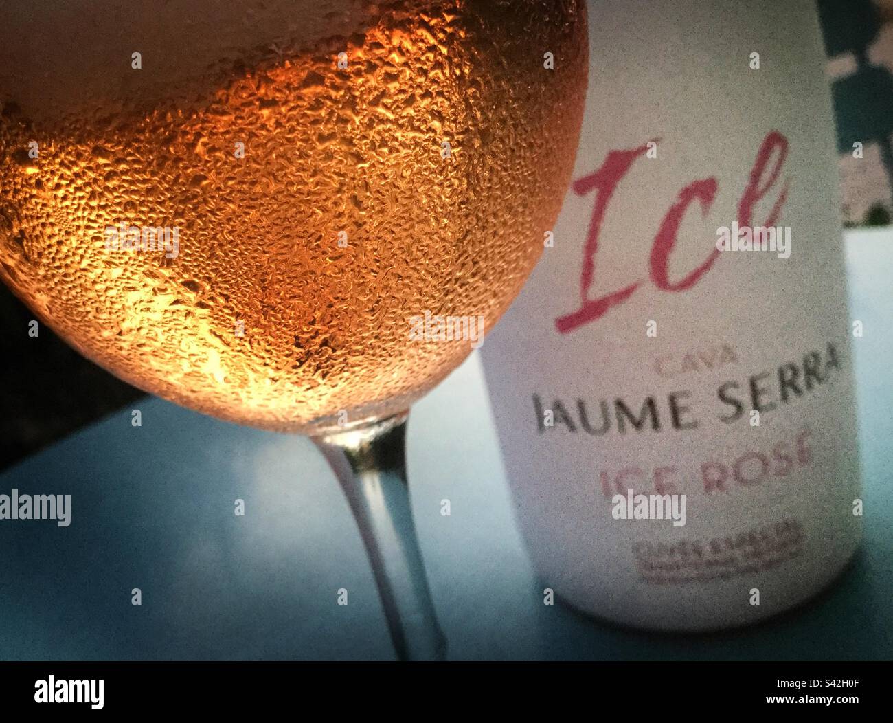 Ice cava hi-res stock photography and images - Alamy