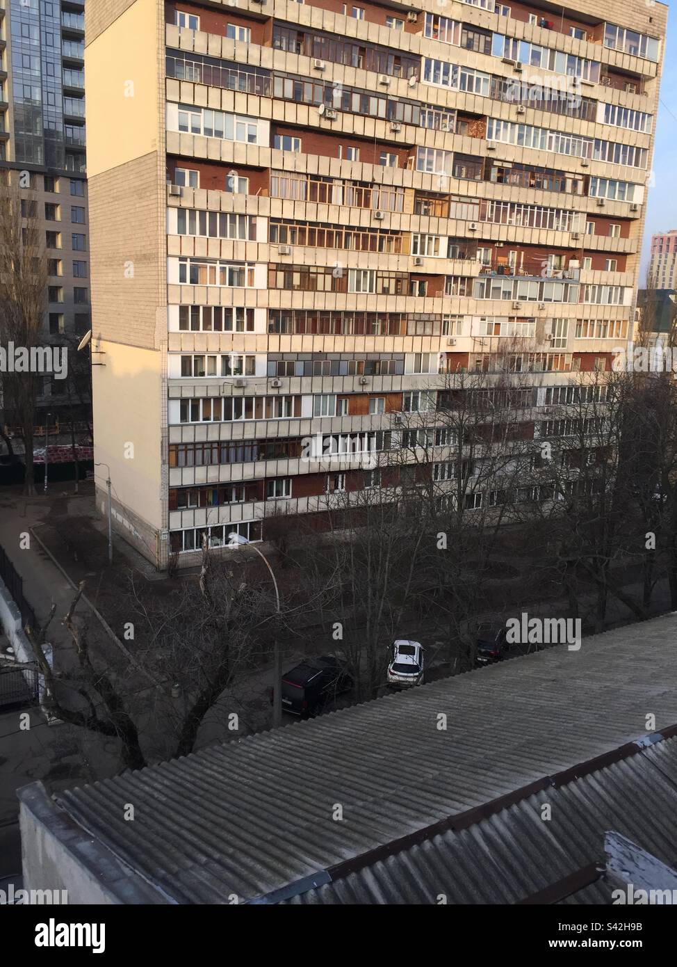 Kyiv street view smartphone stock photos and images - Alamy