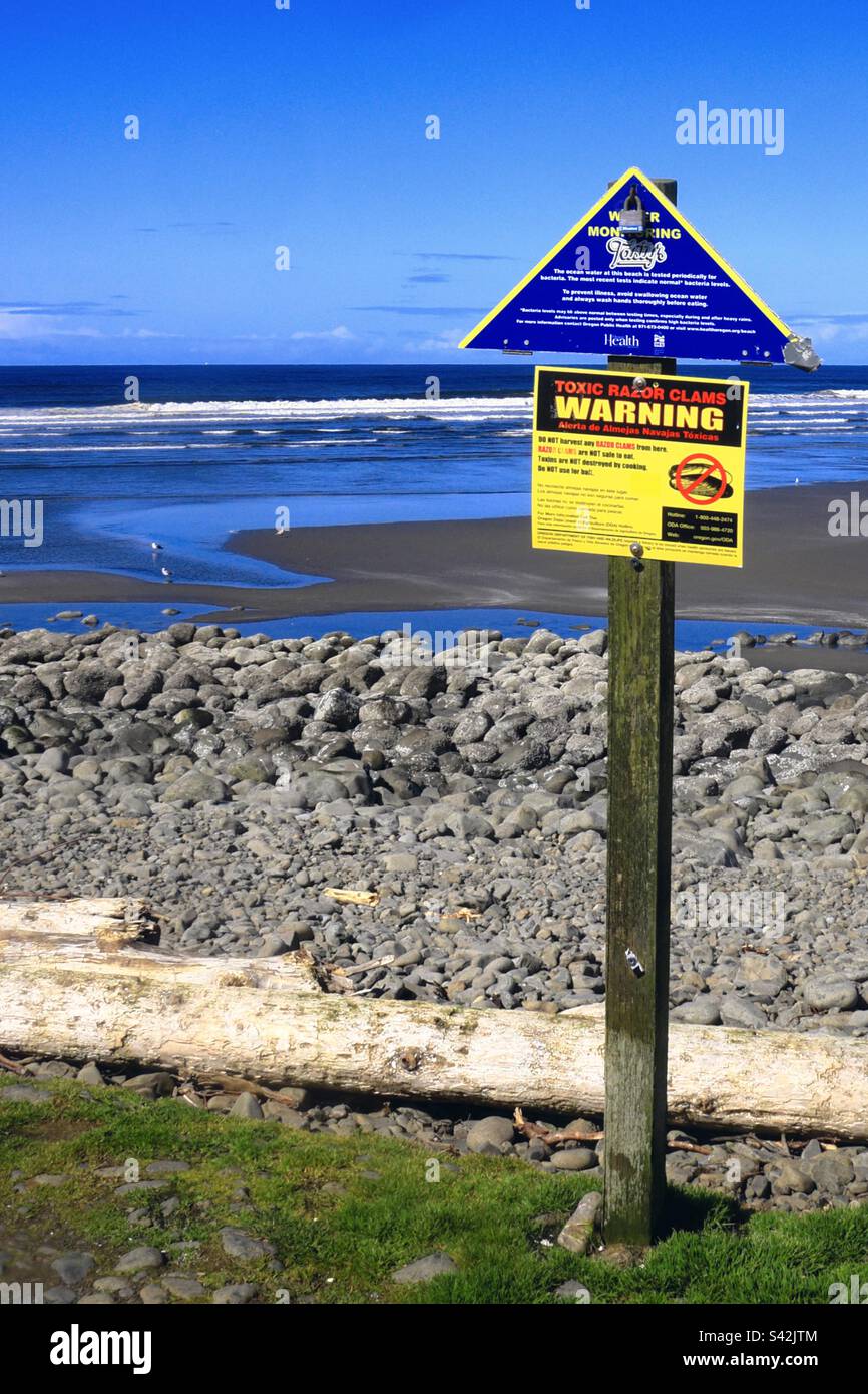 Sign toxic hi-res stock photography and images - Alamy