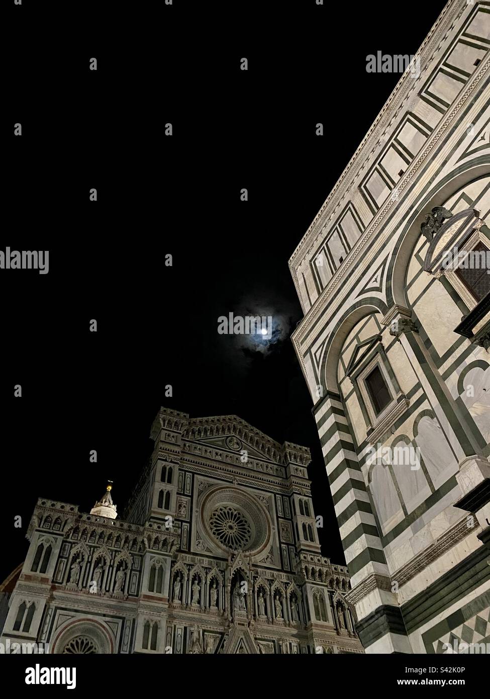 Firenze chiesa firenze hi-res stock photography and images - Alamy