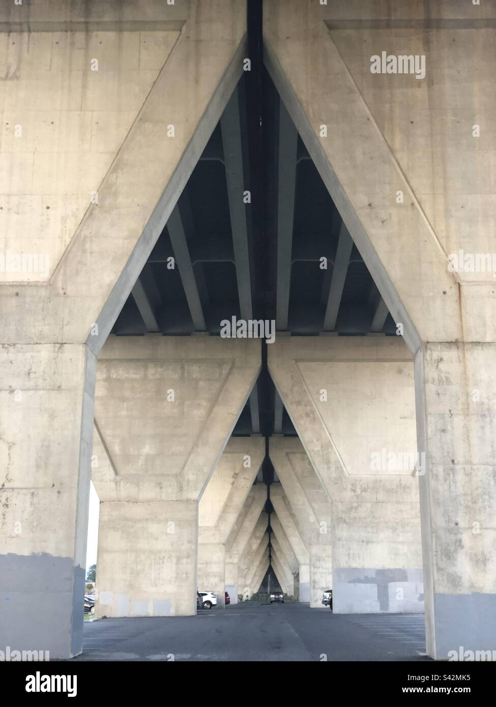 Triangles bridge hi-res stock photography and images - Alamy