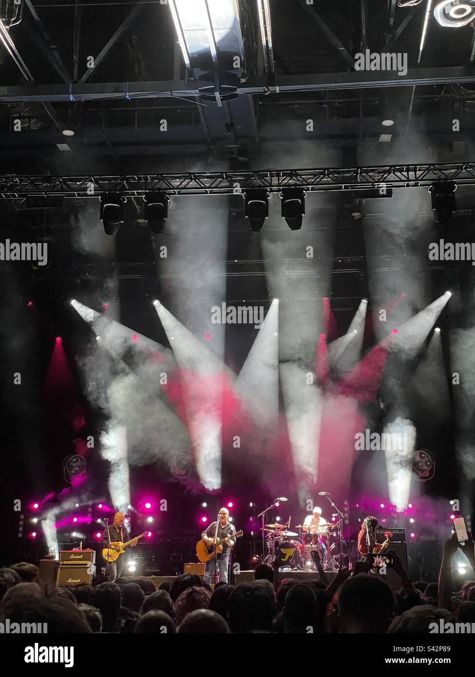 Pixies doggerel tour hi-res stock photography and images - Alamy