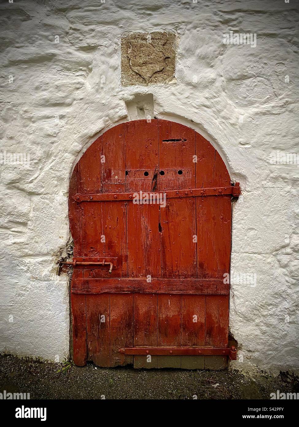 Tiny wooden door hi-res stock photography and images - Alamy
