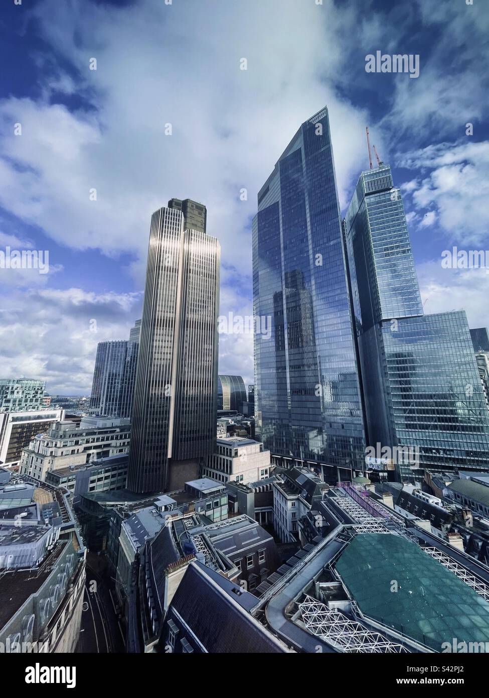 Londons skyscrapers hi-res stock photography and images - Alamy