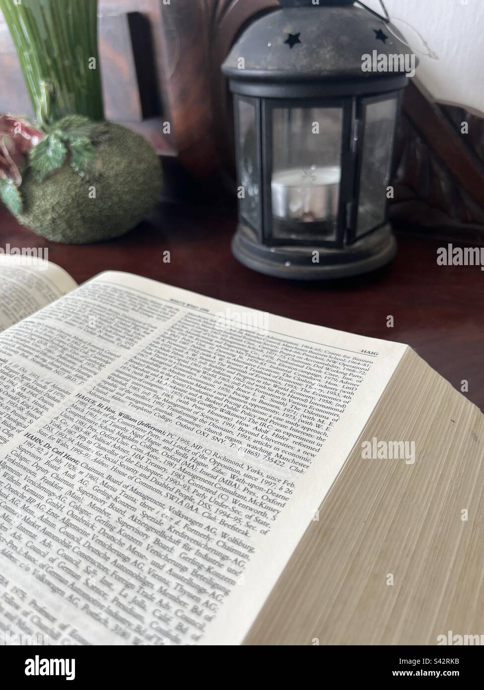 Book holder hi-res stock photography and images - Alamy