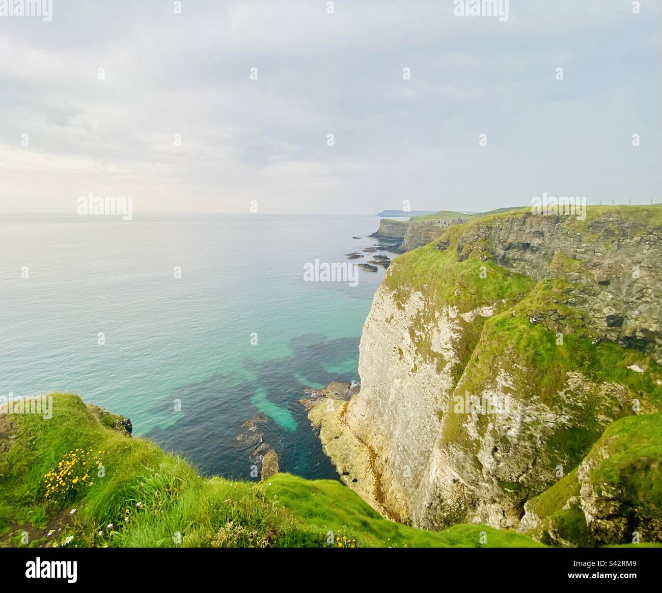 Cliffs coastal walk hi-res stock photography and images - Alamy