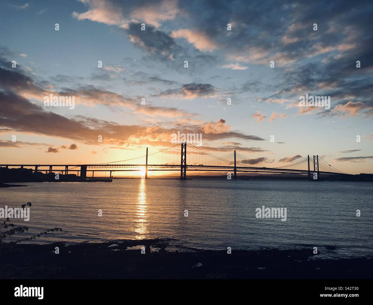 South shore queensferry hi-res stock photography and images - Alamy