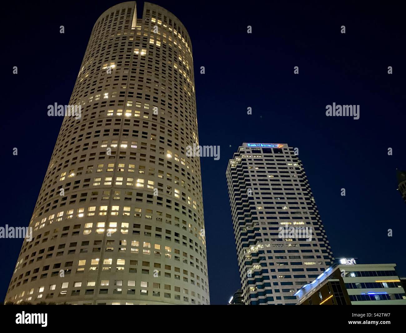 Beer can building hi-res stock photography and images - Alamy