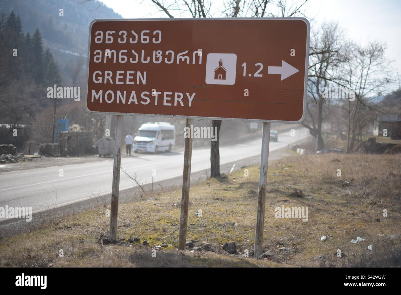 Road signage hi-res stock photography and images - Alamy