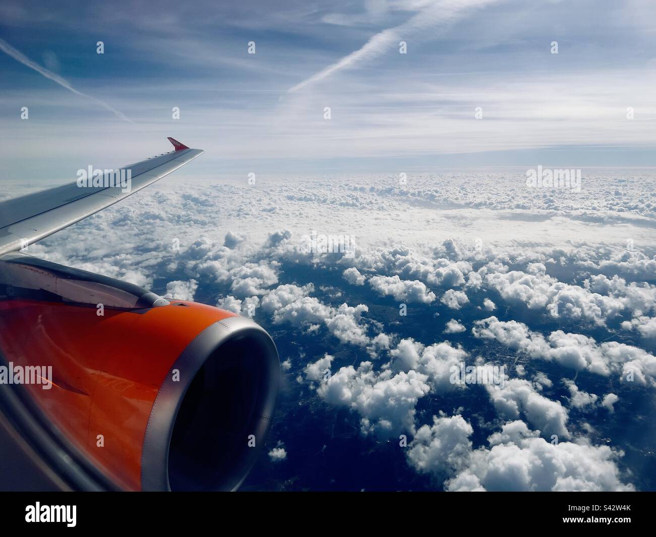 A320 wing hi-res stock photography and images - Alamy