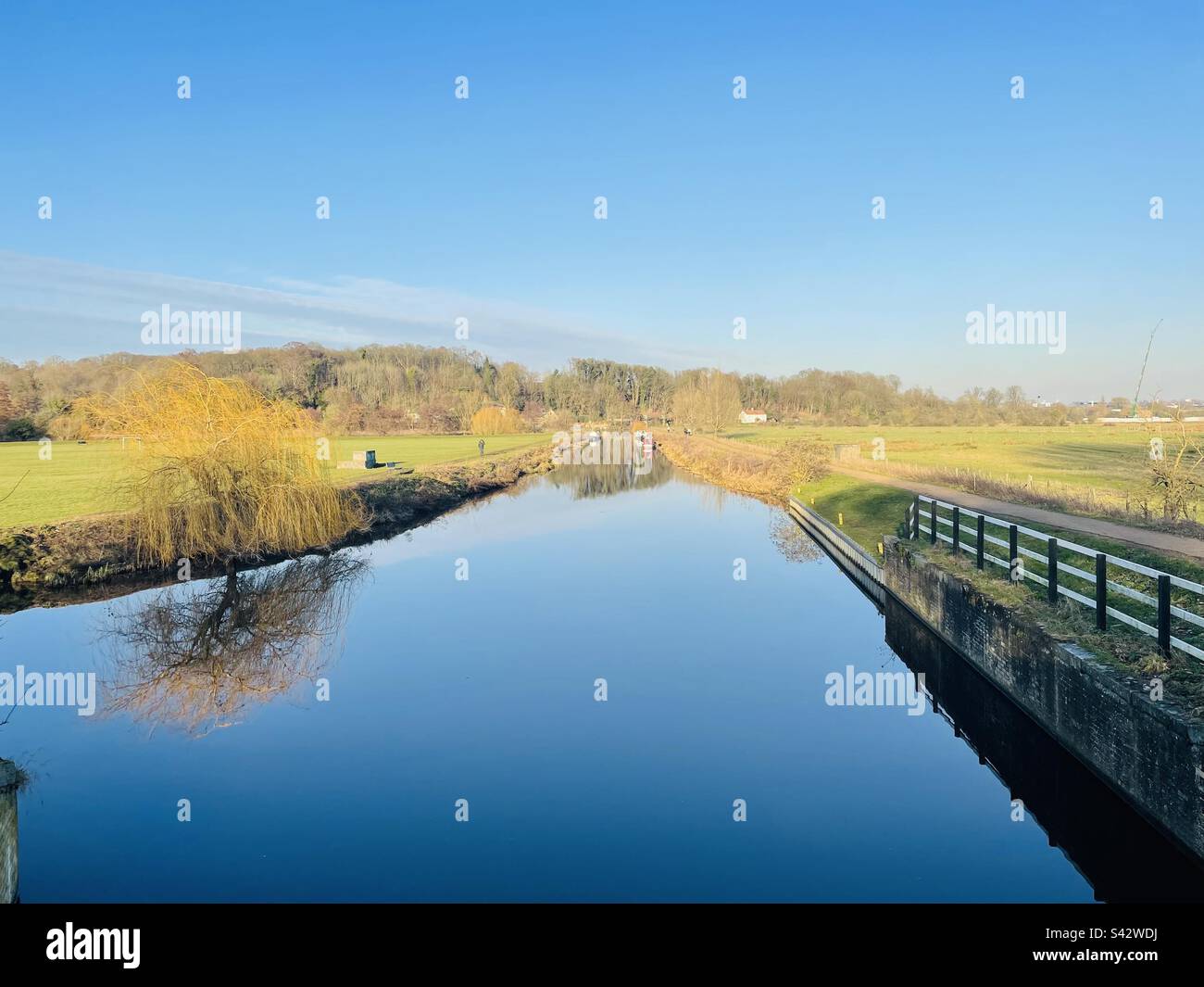 Lee river valley hi-res stock photography and images - Alamy