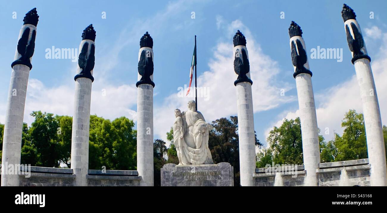 The Monumento a los Niños Héroes, officially Altar a la Patria on a beautiful day Stock Photo ...