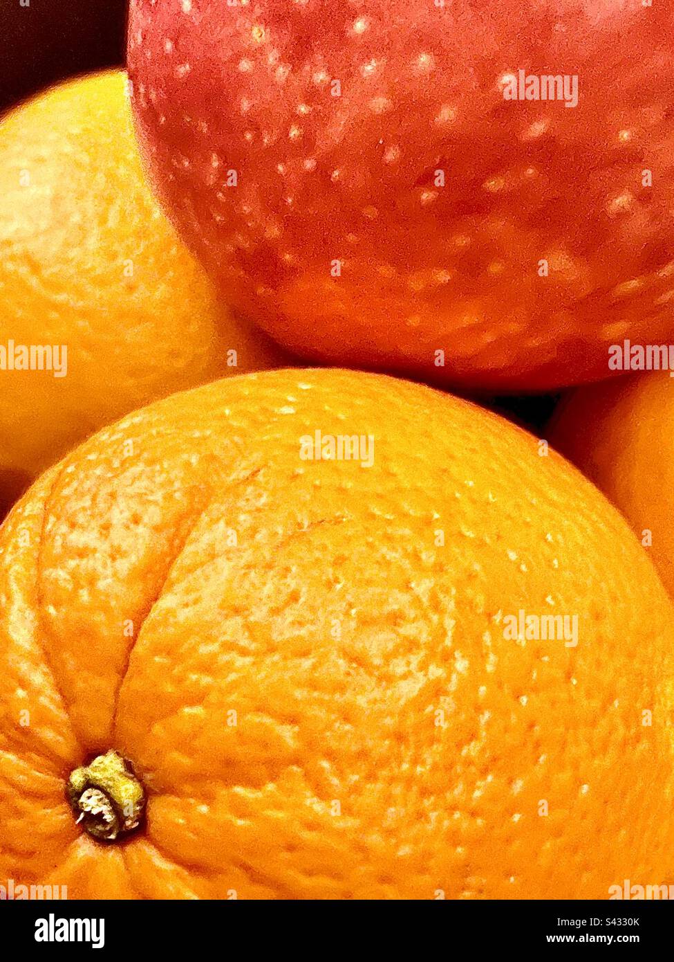 Apples and Oranges Stock Photo - Alamy