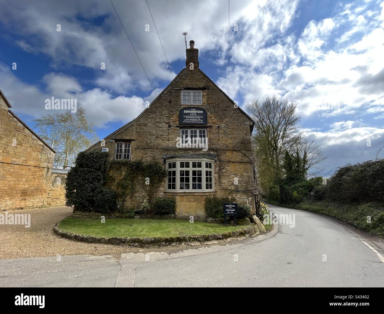 The Ebrington Arms in the Cotswold village of Ebrington,Gloucestershire ...
