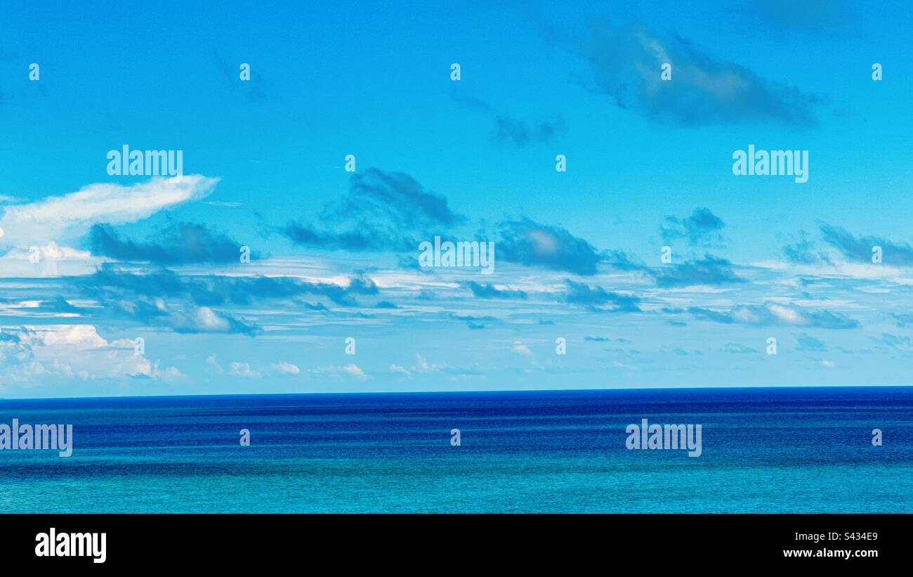 Blue vibrant hi-res stock photography and images - Alamy