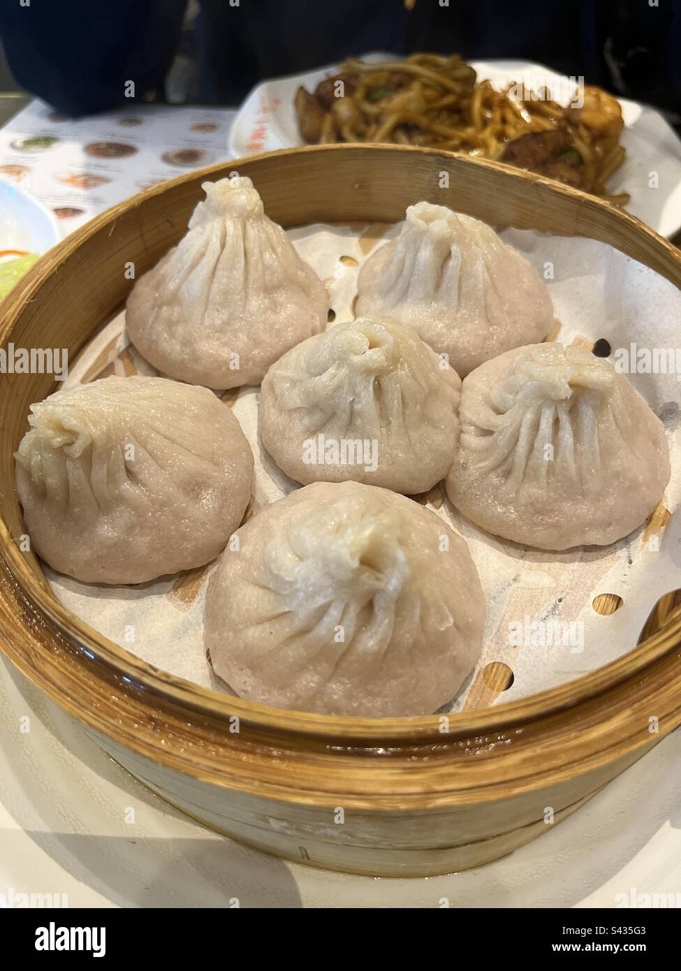 Steamed soup hi-res stock photography and images - Alamy