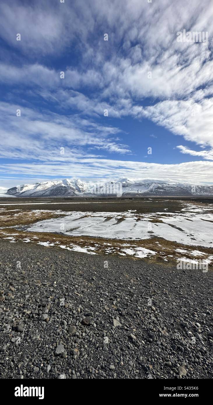 Mountains of iceland hi-res stock photography and images - Alamy