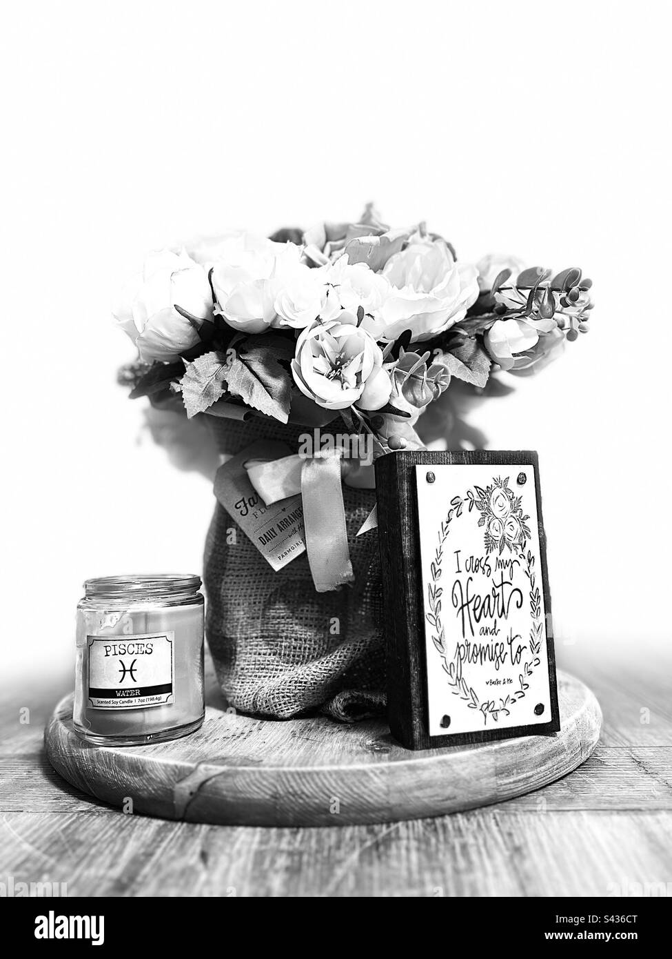 Home decor center hi-res stock photography and images - Alamy
