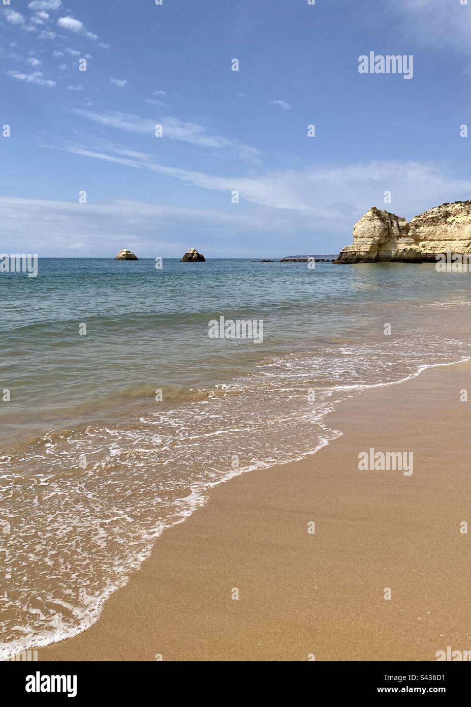 Rocha portugal hi-res stock photography and images - Alamy