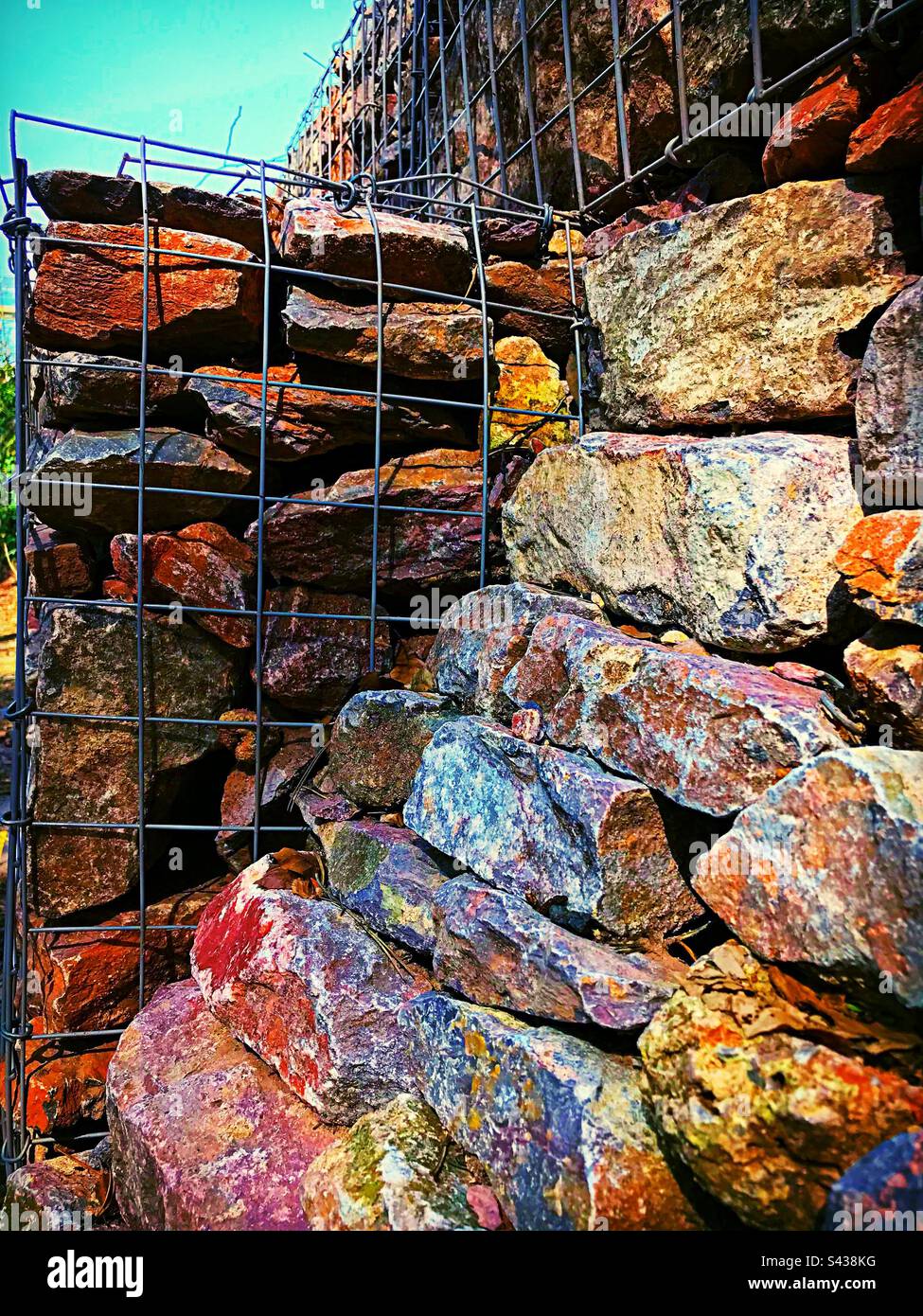 Caged rocks hi-res stock photography and images - Alamy